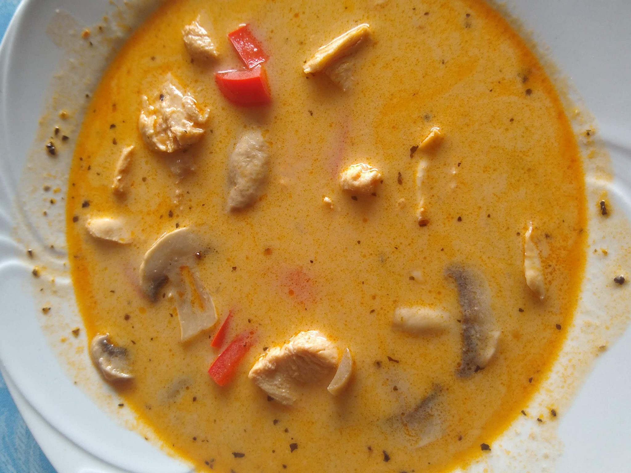 Sopa Thai de pollo | La Cocina de Palas